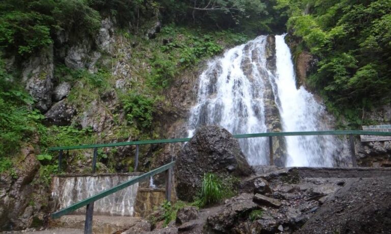 11 locuri pe care trebuie sa le vezi in Muntii Bucegi.